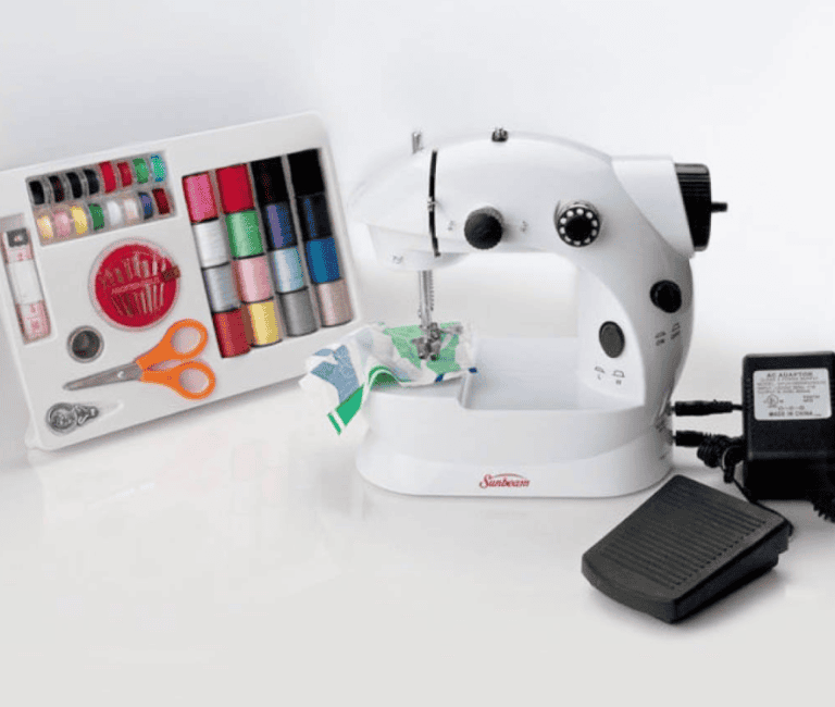 Sunbeam SB08K Mini Portable Sewing Machine Review | Sewing Machine Greeks